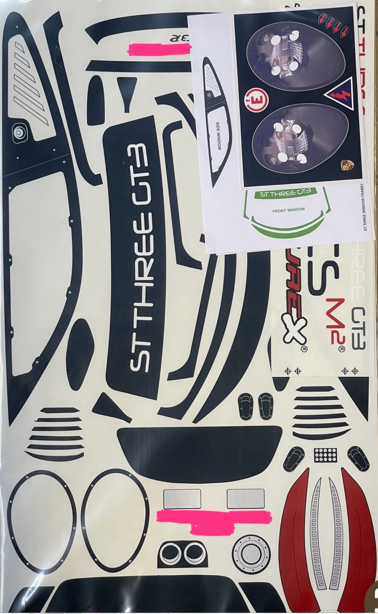 ST THREE, Basis Dekorbogen | Zubehör Karosserien | KAROSSERIEN | SCS M2